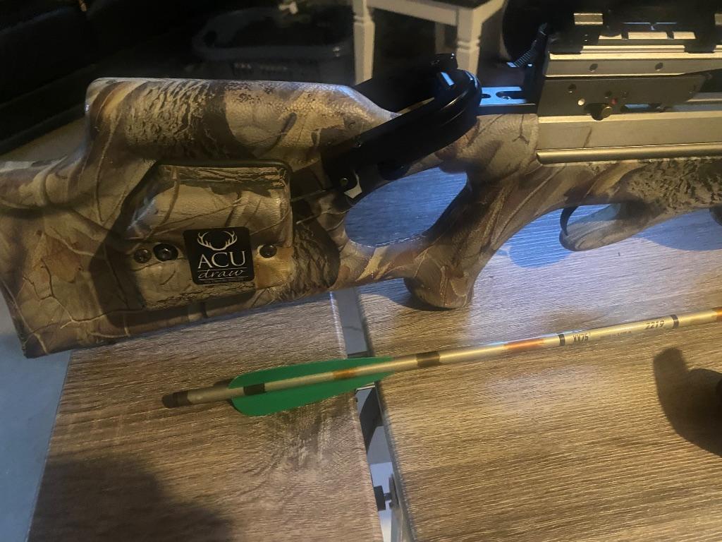 Arbalète Usagé à vendre à Salaberry-de-Valleyfield - LesPAC.com ...