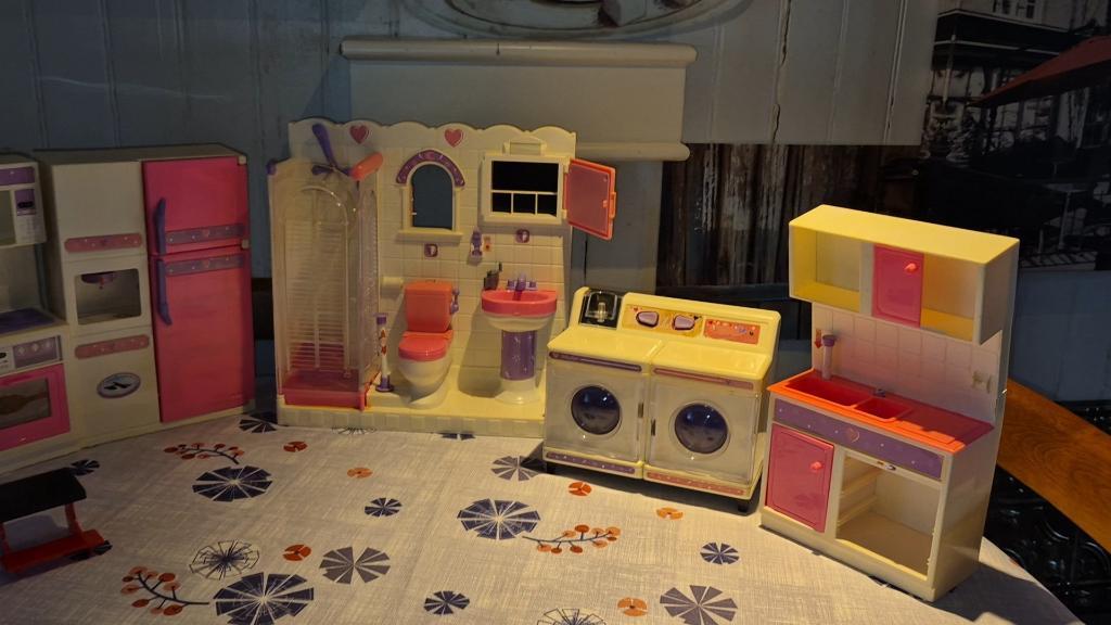 Douhe, cuisine etc... manque pièces, 1990 Usagé à vendre à Québec ...