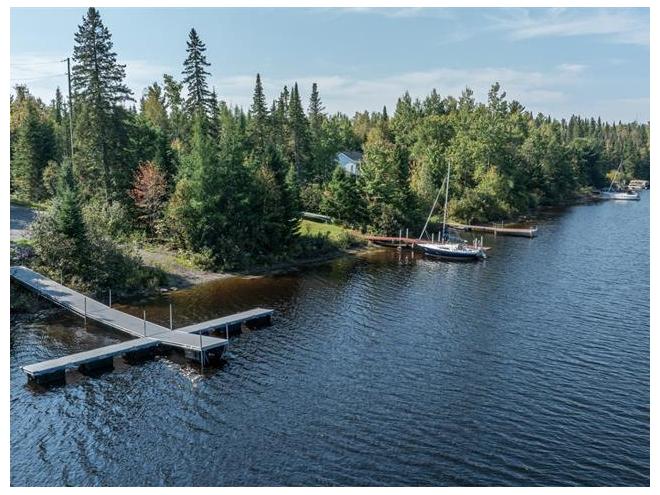 Grand Lac St-François, Lambton en Estrie. Superbe terrain vacant ...