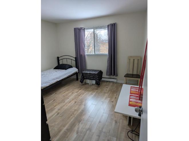 Chambre à louer (colocation) à louer à Saint-Jérôme sur LesPAC immo