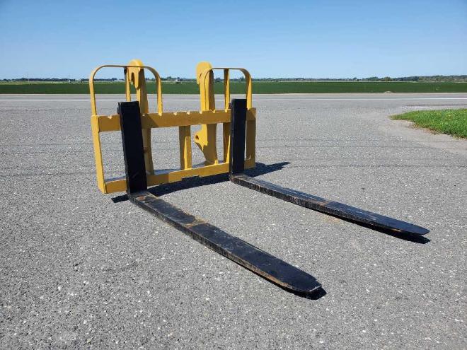 Fourche à palette HLA 7500lbs Attache John Deere JRBE, CAT IT24, John ...