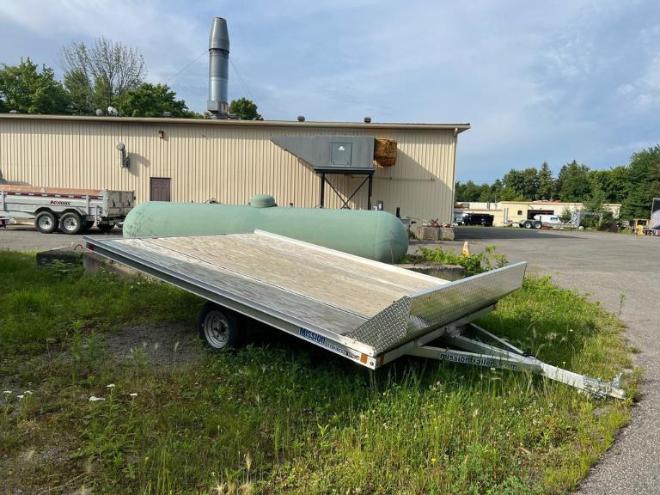 2025 Mission Trailers Remorque plate-forme 101 x 12 pour motoneige Neuf ...